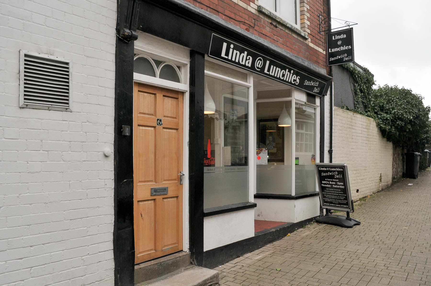 Linda @ Lunchies - Exmouth Food and Drink
